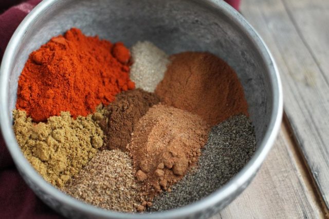Middle Eastern Spice Blend Baharat (Arabic 7 Spice) - Ginger with Spice