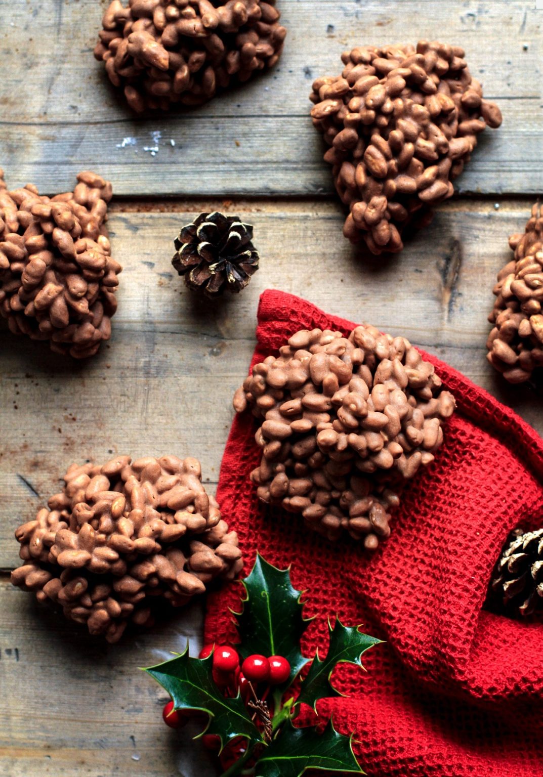 Easy Christmas Chocolate Rice Puffs (risboller) - Ginger with Spice